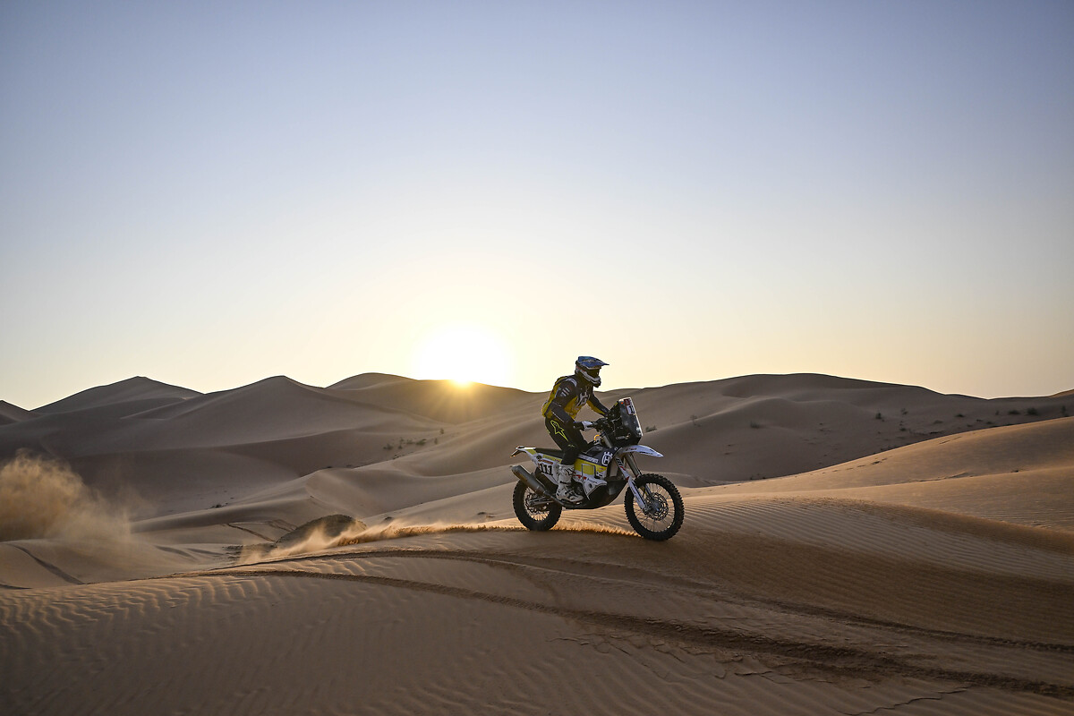 Michael Docherty pakt voorlopige etappezege, maar Kevin Benavides ...