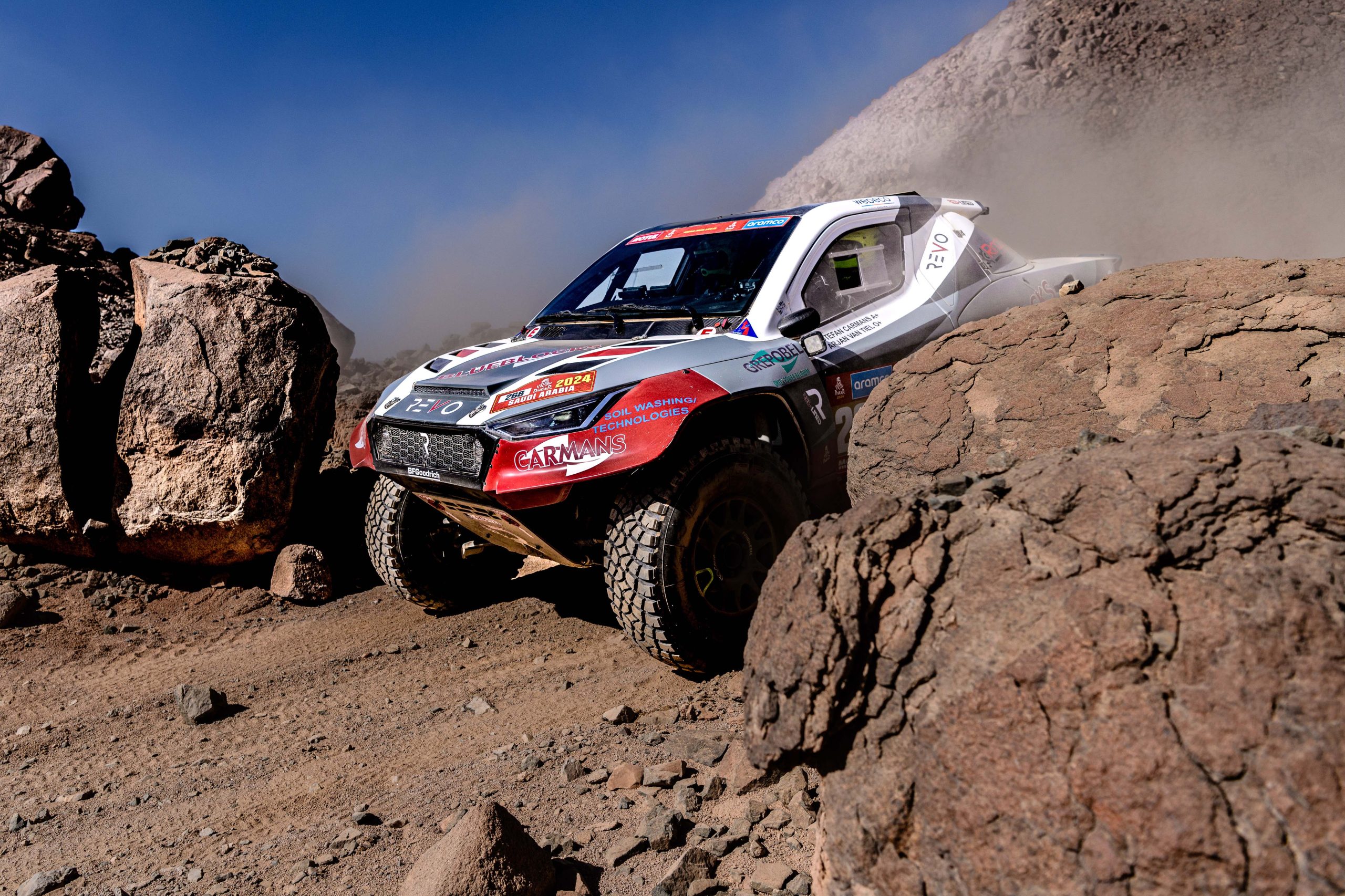 VIDEO: CSA Racing - Interview stage 11 - Rallymaniacs