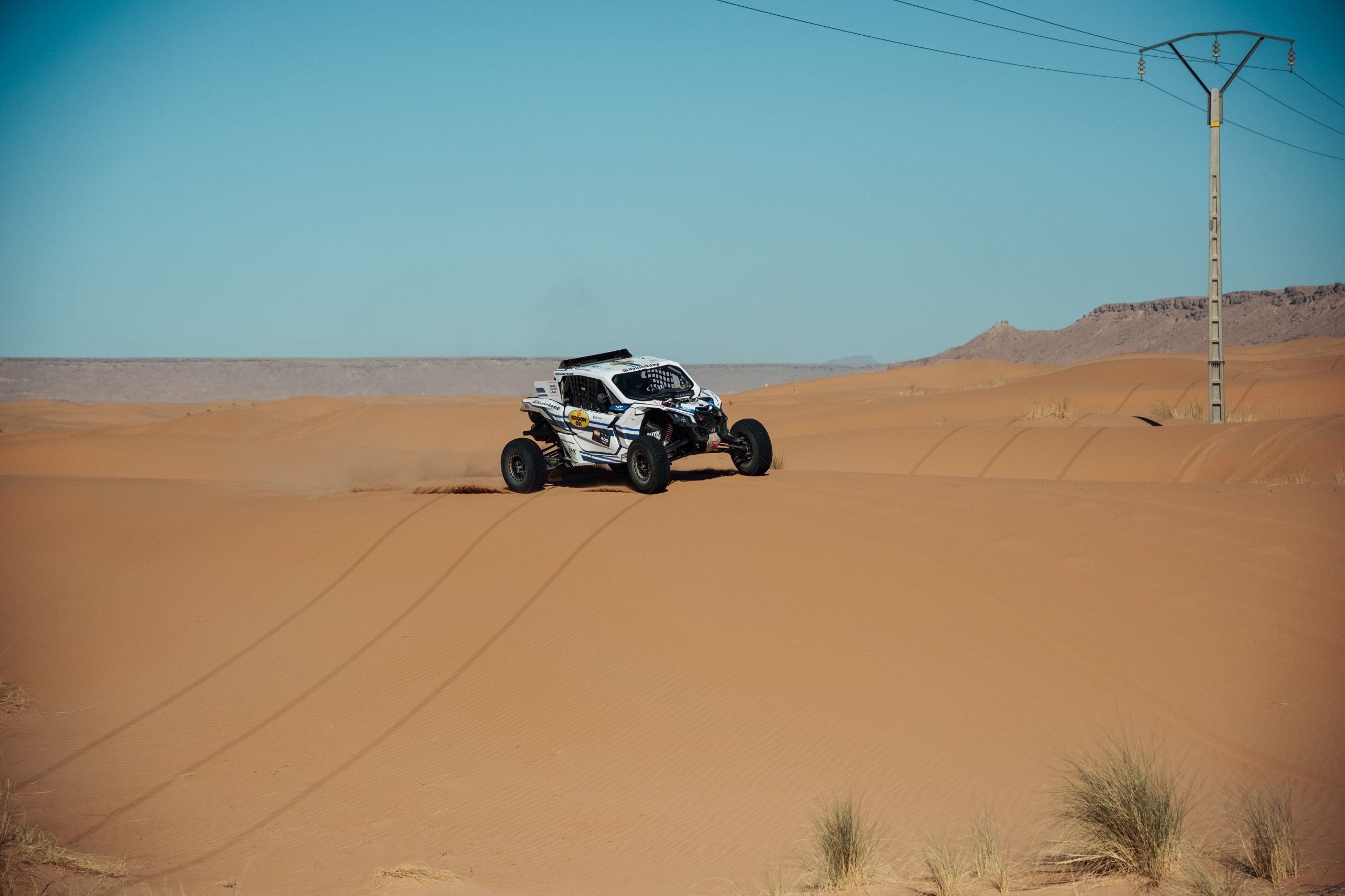 Erik van Loon pakt derde dagzege op rij bij hectische dag MB Rally Trophy - Rallymaniacs