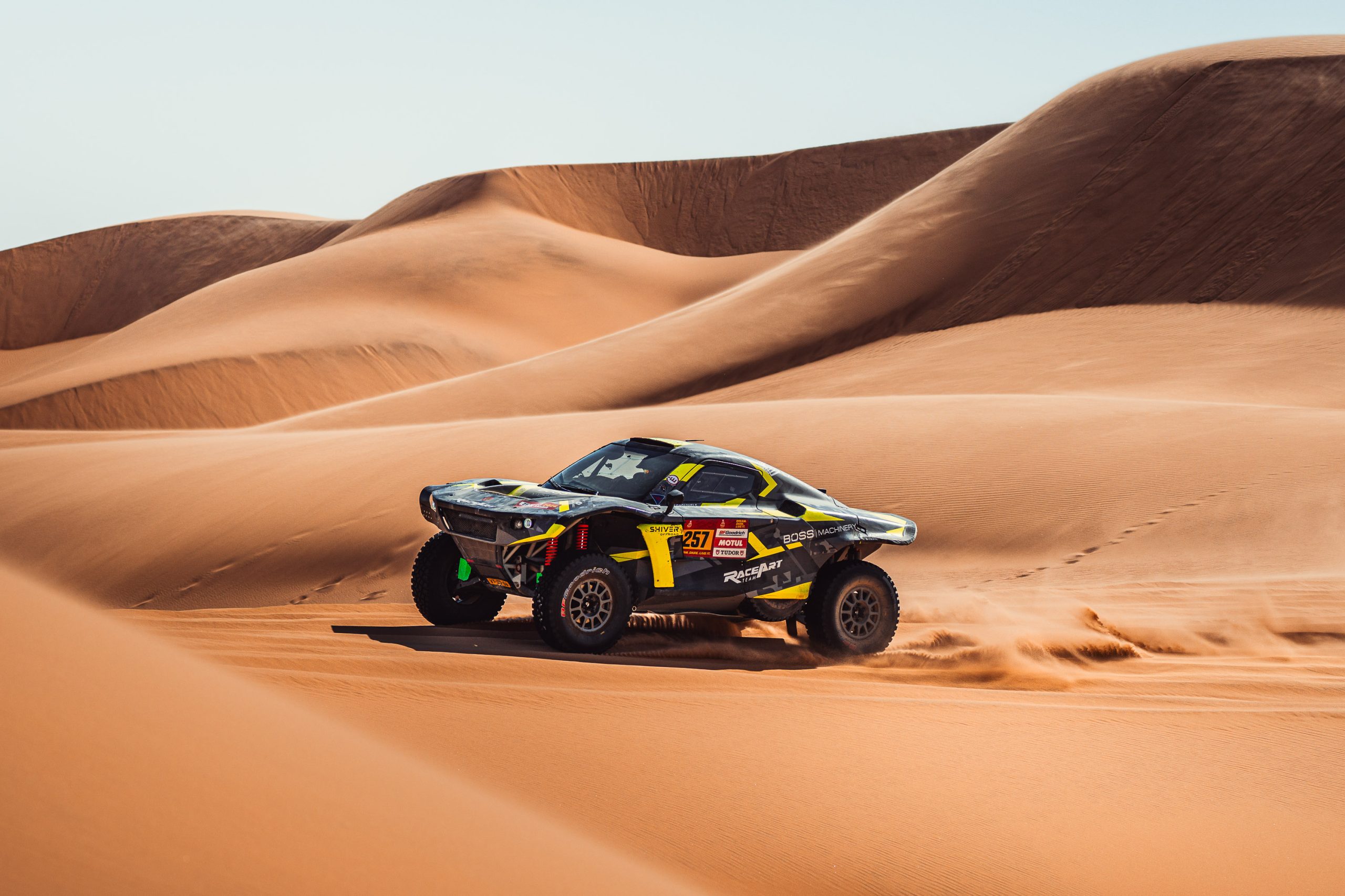 VIDEO: Roger Grouwels & Rudolf Meijer - Interview stage 9 - Dakar Rally ...